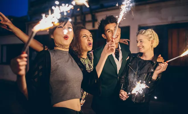 5 εναλλακτικά σχέδια για πάρτι την παραμονή της Πρωτοχρονιάς