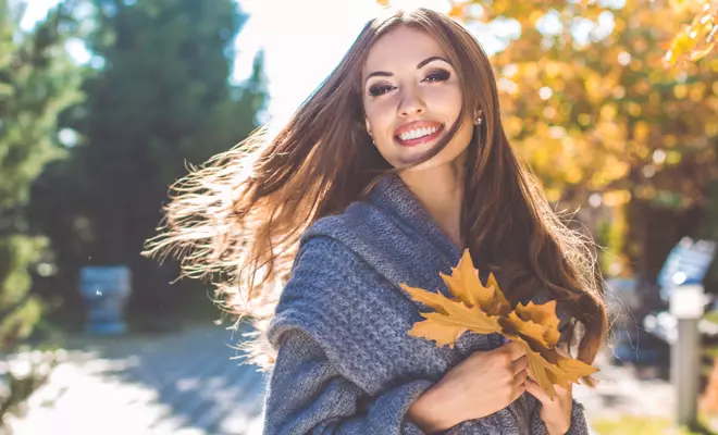 10 sekutu untuk rambut Anda di musim gugur