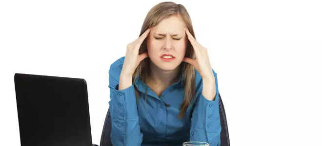Baş ağrısı səbəbindən yarımçıq iş: əsaslandırılmış işdən çıxma?