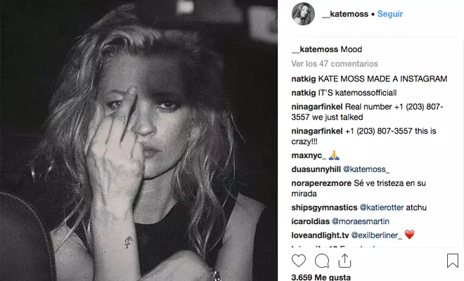 Vessen egy pillantást Kate Moss horgonytetoválására