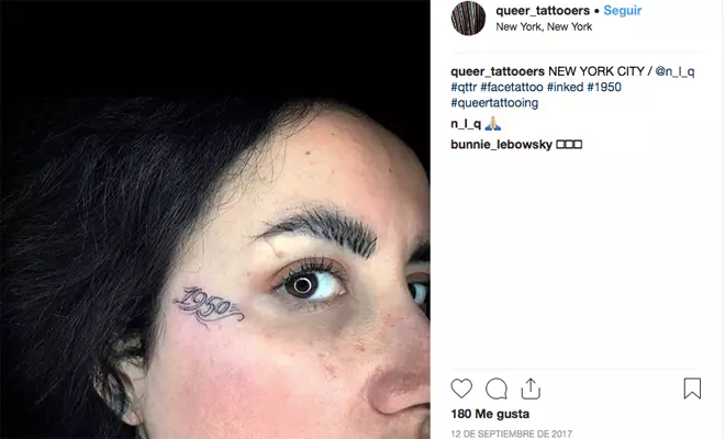 Pasidaryk tatuiruotę su skaičiais ant veido