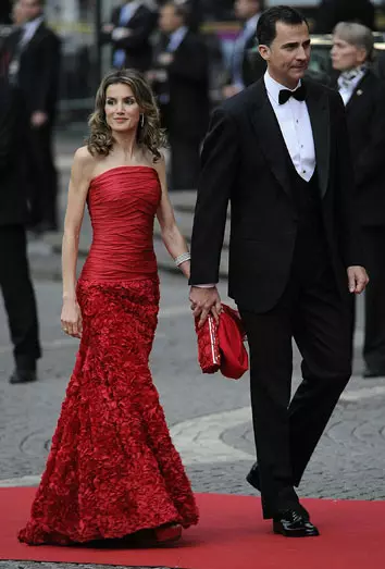 Crvene haljine: izgled zavođenja