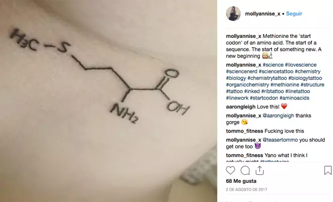 Ce tatouage ne convient qu'à quelqu'un qui aime la science