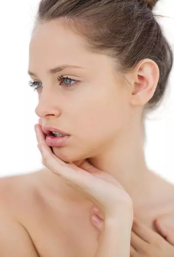 Nibża 'pimples: kif ma tħallihomx joħorġu