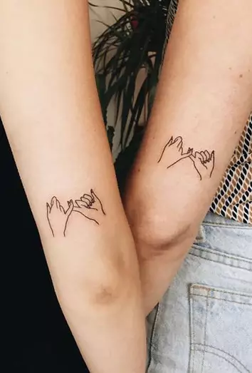 10 tetovaní, ktoré potešia vašu mamu