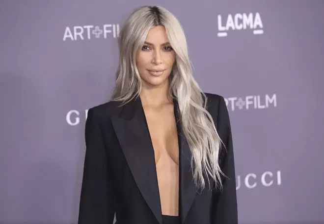Kim Kardashian og hendes klipning uden pandehår