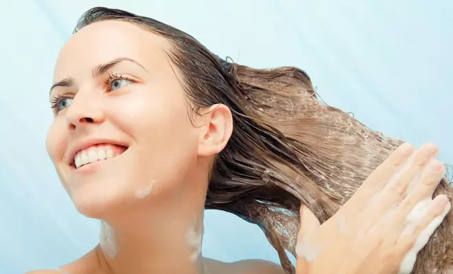 habits that dirty your hair smoother