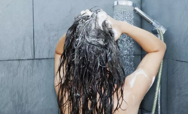 habits that dirty your hair more water