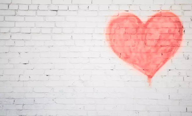 DIY khoom plig rau romantic hnub Valentine