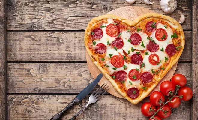 Essen zum Verschenken von Herzen am Valentinstag