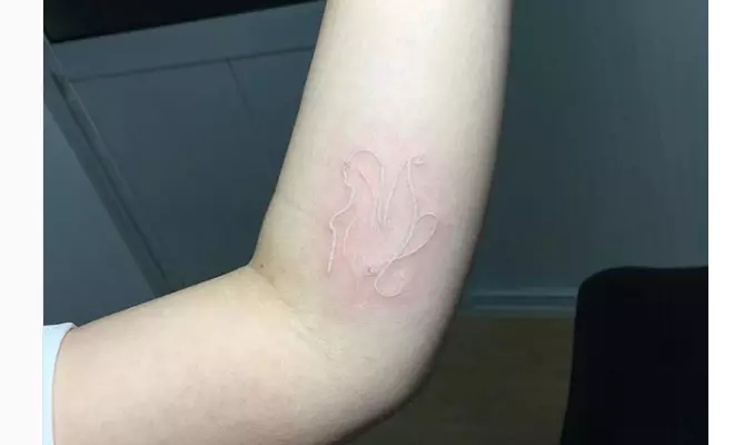 tetování bílým inkoustem