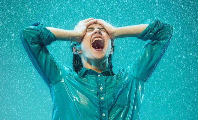 5 lý do khiến tóc bạn ghét mưa