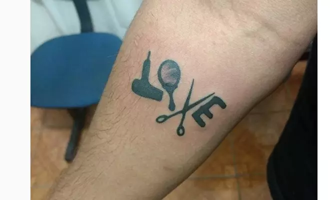 li-tattoo tsa banana ba sagittarius