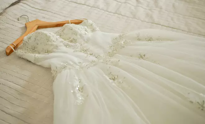 Цікаве значення, коли сниться, що ви перите свою весільну сукню