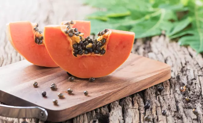 Papaya, bazarda ən çox antioksidant olan meyvələrdən biridir