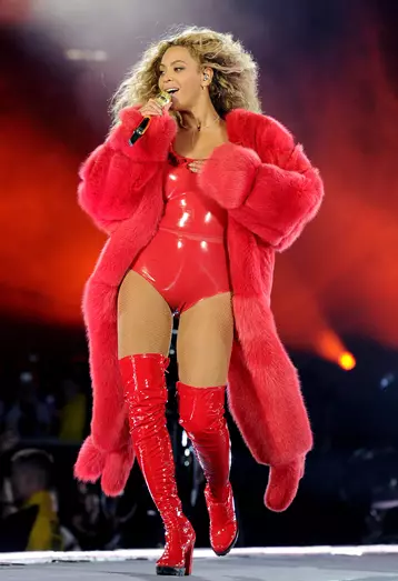 Beyoncé lan penampilan sing paling pinunjul 40