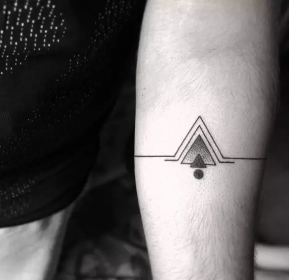 tatuoinnit rannerenkaat geometriset