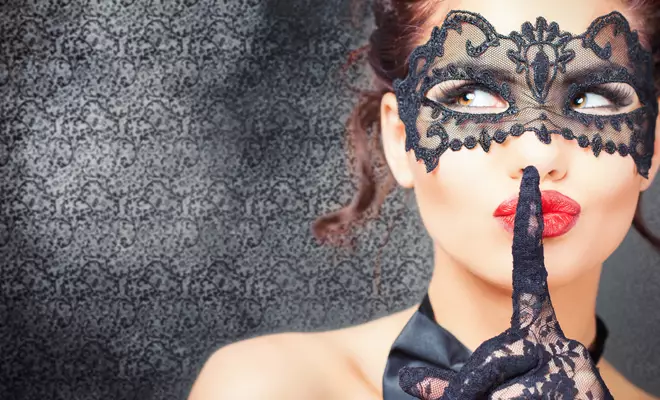 Ko nozīmē sapņot par maskām?