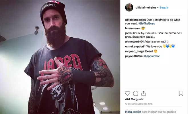 Jogadores de futebol gostam muito de se tatuar