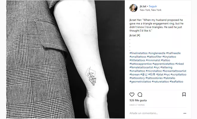 Ama-tattoos amancane anencazelo enkulu