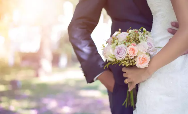 Ngimpi yén kuring badé nikah deui: kasempetan kadua