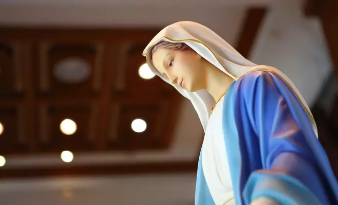 Drømmer om Jomfru Maria: dine drømmes renhed