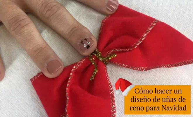 Wéi maachen ech e Spaass Reindeer Christmas Nail Design