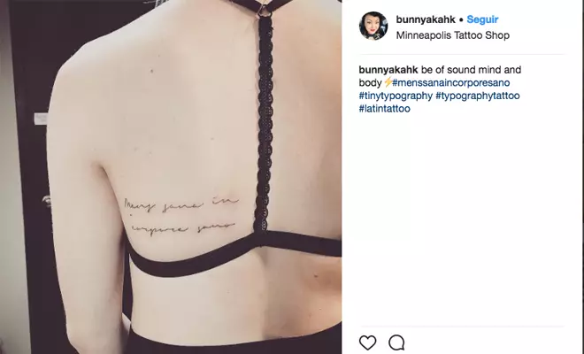 Fonti bora zaidi za kuchora tattoo