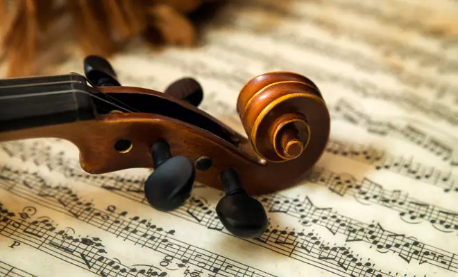 რას ნიშნავს სიზმარში კლასიკურ მუსიკაზე