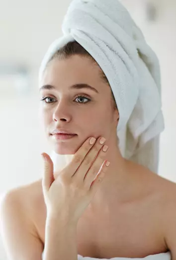 Những sản phẩm bạn sử dụng hàng ngày có thể gây hại cho làn da của bạn