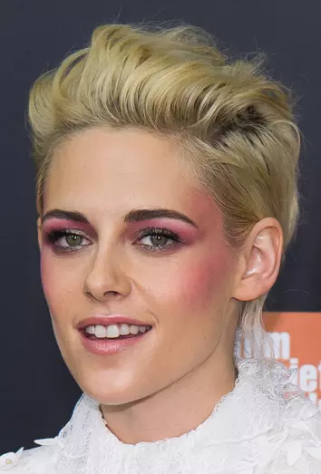 Kristen Stewart, maquiagem rosa