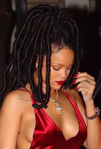 Nweta dreadlocks dị ka nke Rihanna, site na nzọụkwụ