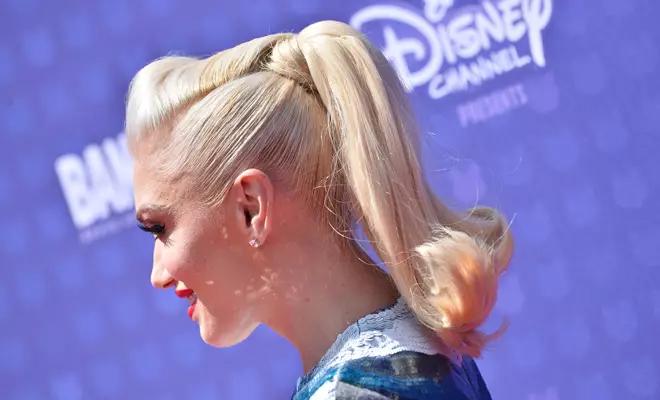 Gwen Stefani's retro ponytail