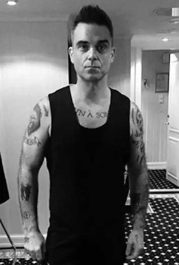 Robbie Williams na maana ya kibinafsi ya tatoo zake