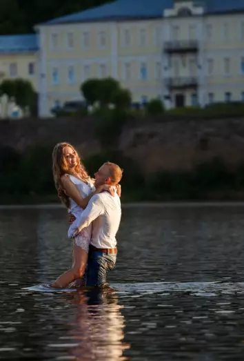 Съвместими ли са Овен и Водолей според хороскопа?