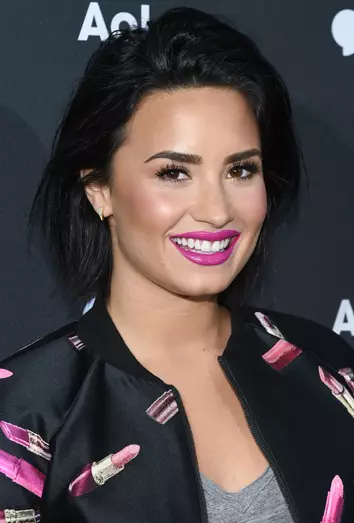 Demi Lovato: kopier den mest sommerlige lyserøde læbemakeup