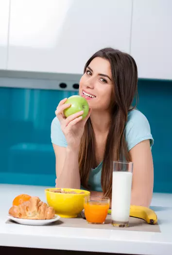 Quanto peso você pode perder em um mês com uma dieta?