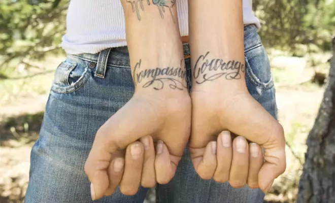 фрази для татуювання на руці