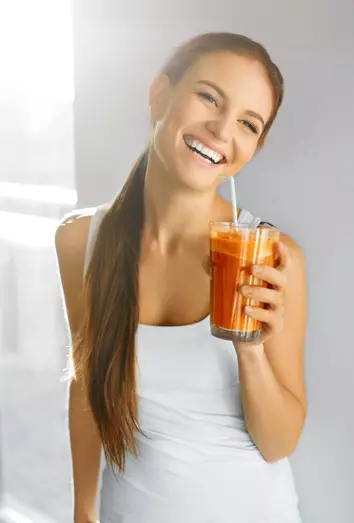 Slimming juices: mawad-an sa timbang pinaagi sa pag-inom og likido