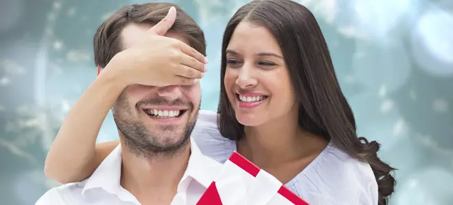 Romantesch Ausdréck fir Är Léift op Chrëschtdag ze erklären