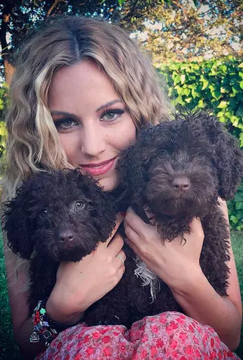 Cans famosos: Edurne e os seus cachorros de auga