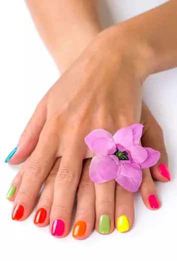 zomer manicure