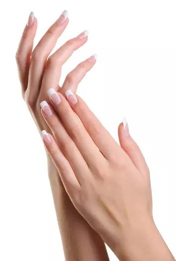 Do acrylic nails from home