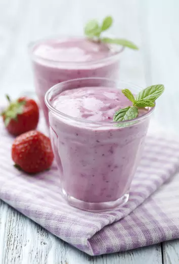 Detox smoothie nga mga resipe nga dad-on sa pagtrabaho