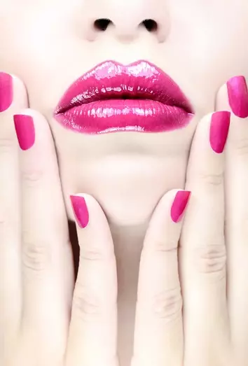 manicure barbie