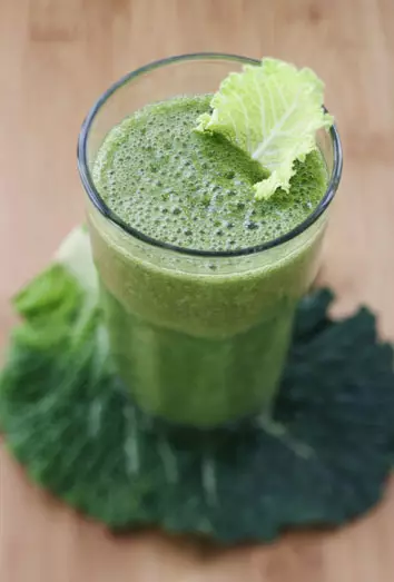 Detox smoothies को लागि सबै भन्दा राम्रो सामग्री