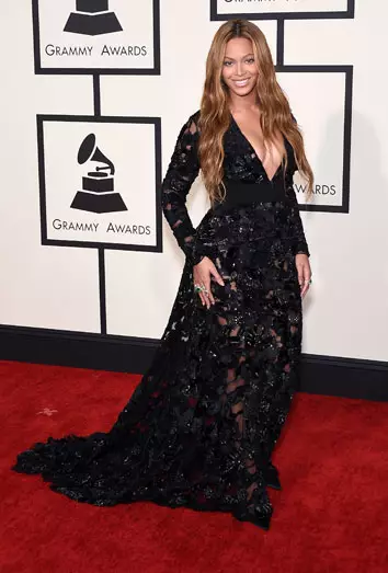 Beyoncé bij de Grammy's van 2015