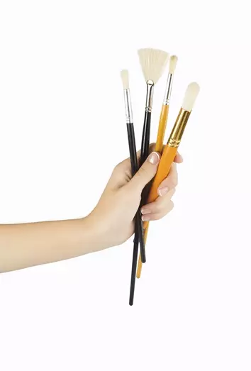 Nail art na may fan brush