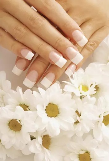 french manicure