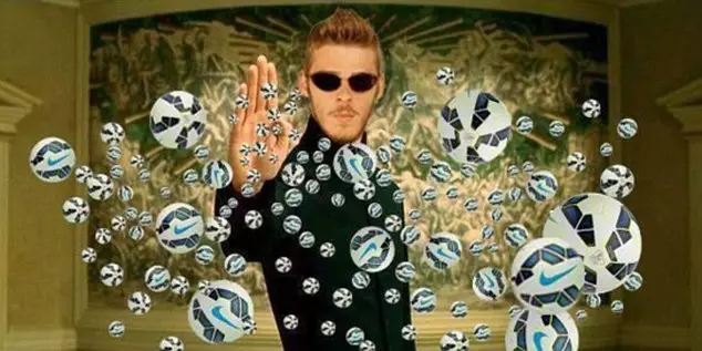 Meme di De Gea nella skin di Neo di Matrix